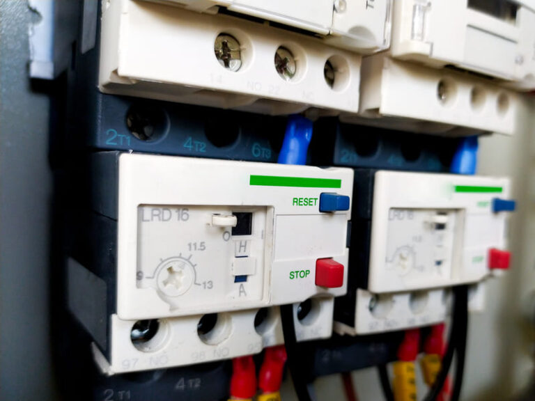 What is a Thermal Relay? Structure and principle of operation of ...