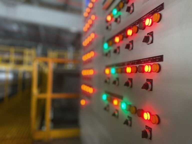 Main Electrical Control Panel: Functions and Specifications - BTB Electric