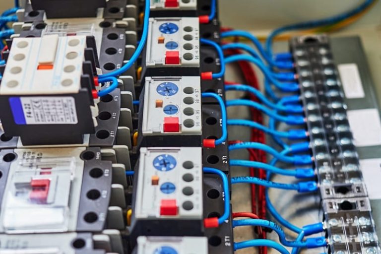 What is Magnetic starter? Distinguishing between magnetic and contactor ...